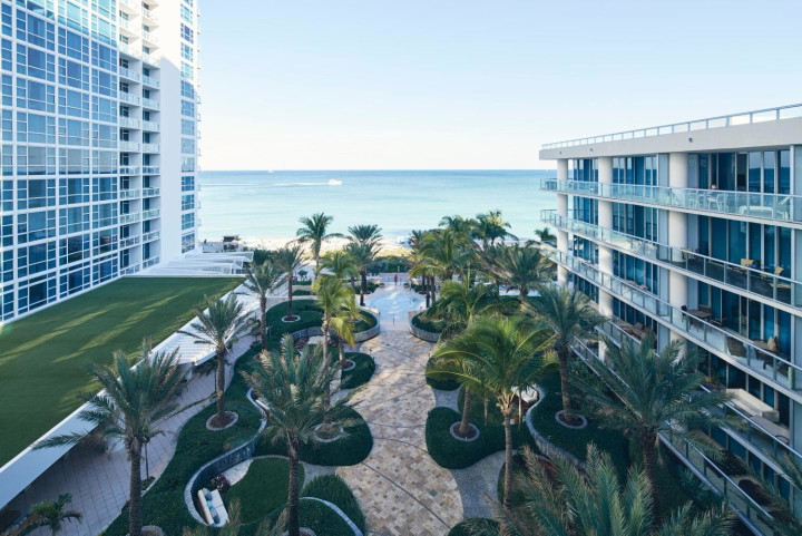 Carillon Miami Wellness Resort - Miami Beach