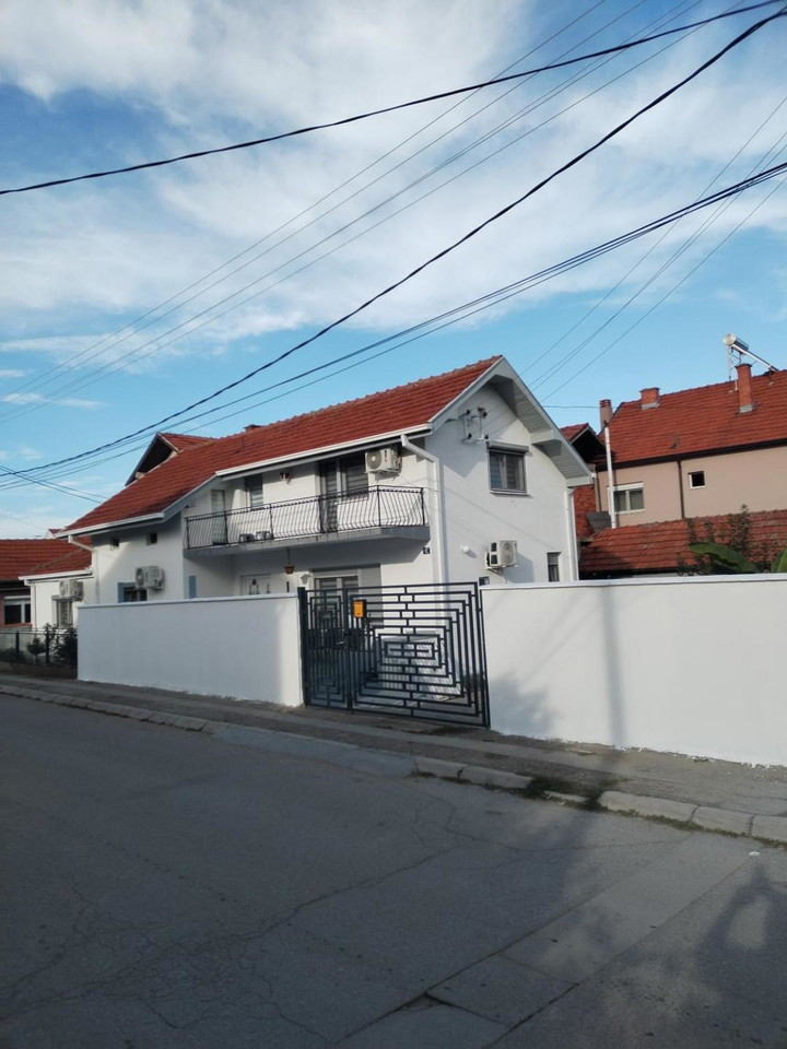 Gostinska Kuća - Leskovac