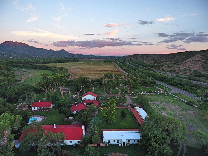 Rancho Santa Cruz - Arizona