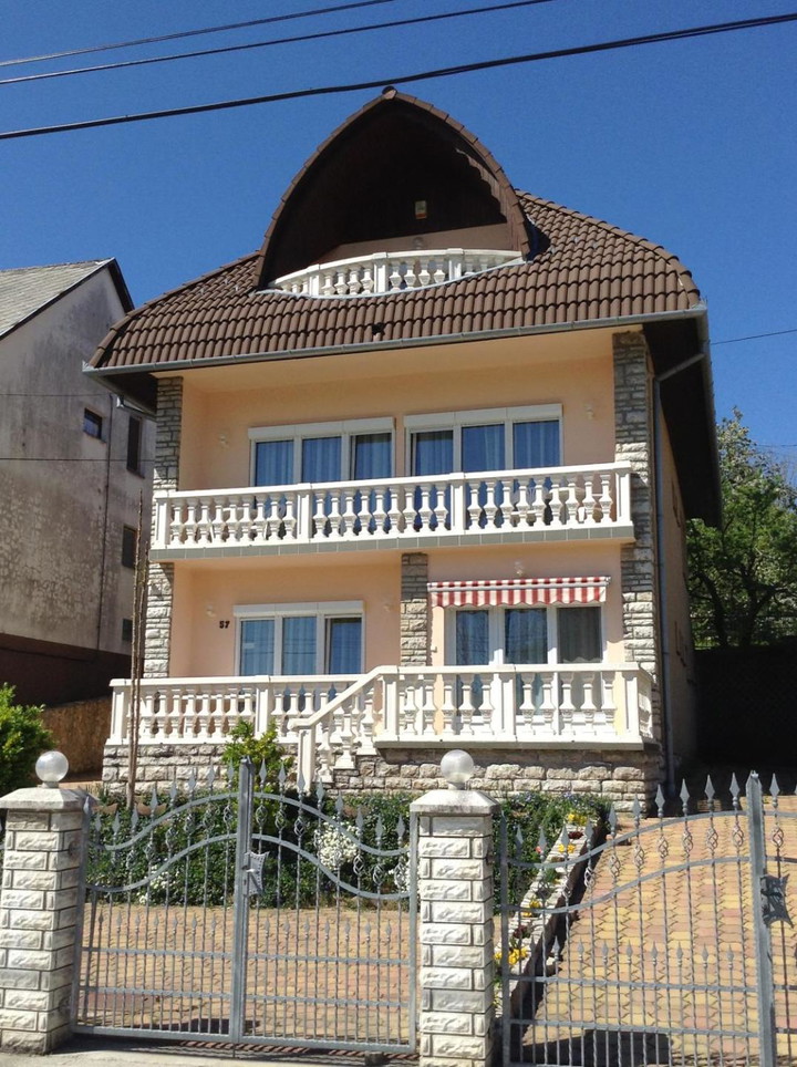 ÁLom Ház - Zalakaros