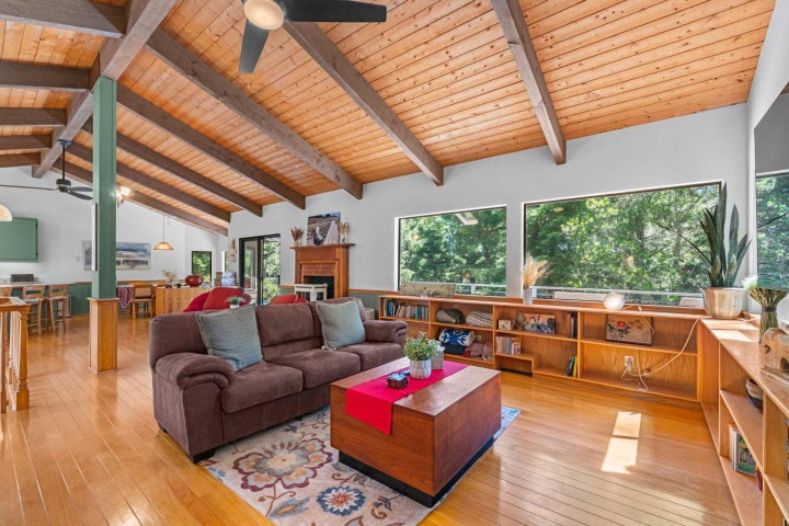 Gualala Redwoods Home With Game Room Soaking Tub & Adu - Gualala, CA