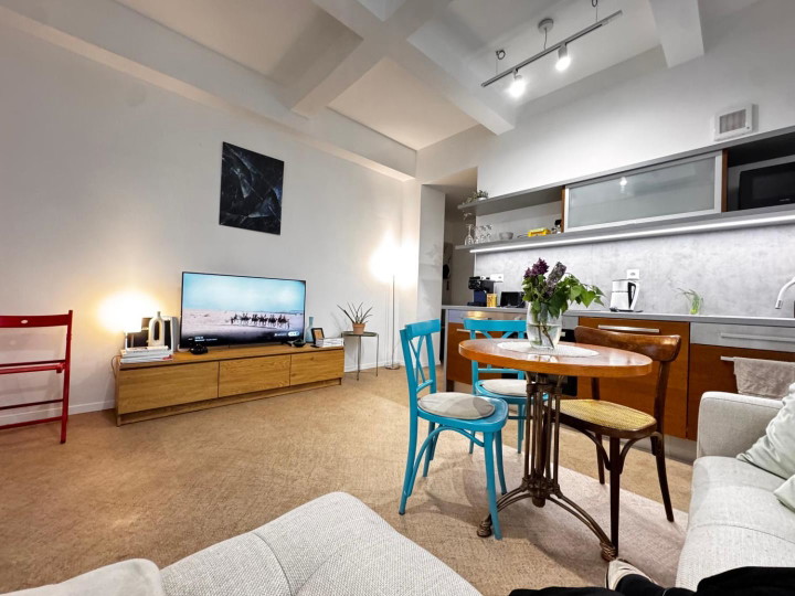Riverside Central Apartment - Praga