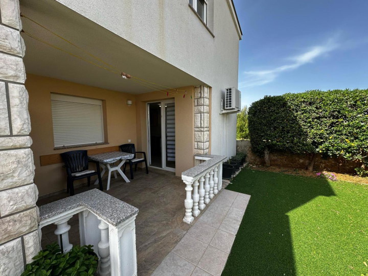 Royal Diana Apartments - Vir