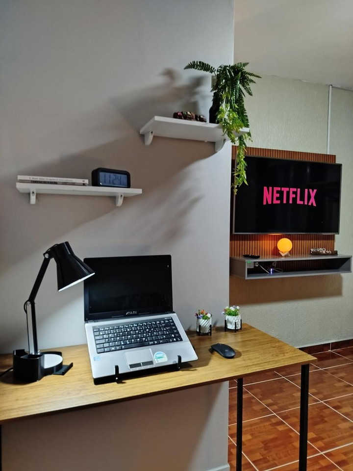 Casa Confortável 5min Estação De Trem Com Garagem Wi-fi 300mbps - Itapevi