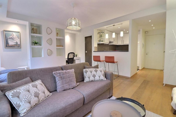 Studio In Champel, 5min To Ceva - Carouge
