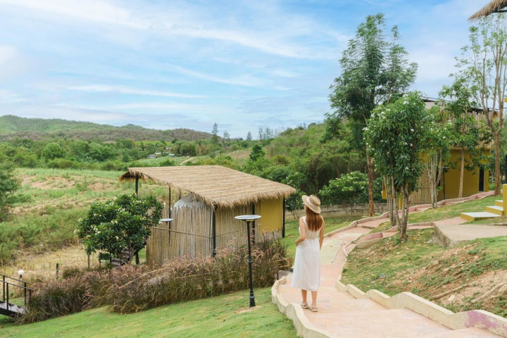 Mondara Villa And Glamping - Ratchaburi
