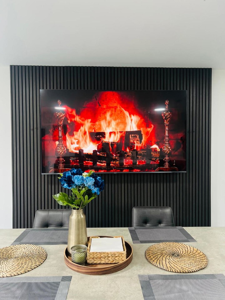 Luxurious Shared New Home Near Airport - Knutsford