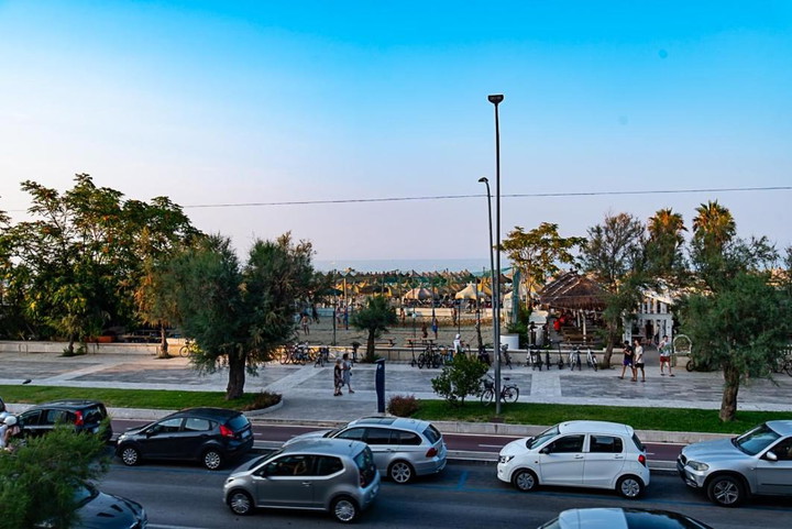 Attico Fronte Mare Con Terrazzo - Pescara