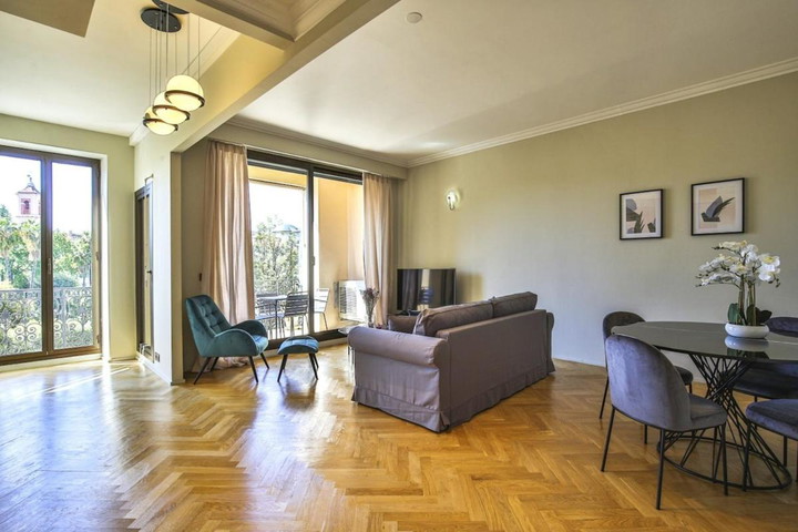 Balcon Vue Coulée Verte. Luxe Plein Cœur De Nice - Nice
