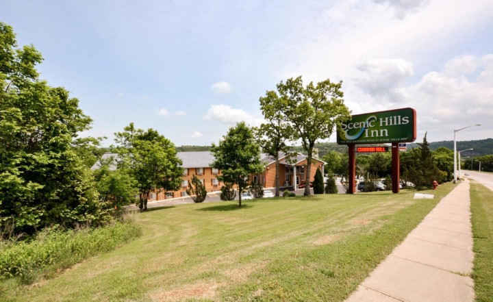 Scenic Hills Inn - Branson, MO