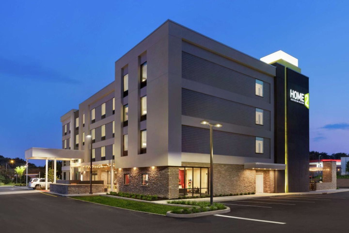 Home2 Suites By Hilton New Brunswick, Nj - Edison, NJ