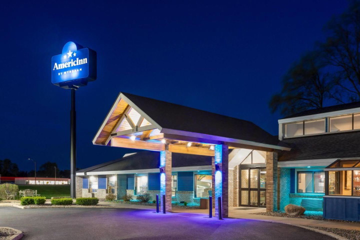 Americinn By Wyndham Chippewa Falls - Chippewa Falls, WI