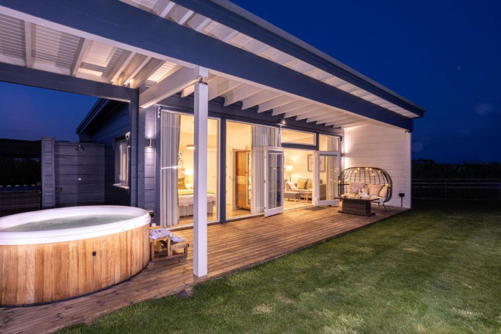 Thistledown Lodge, Nr Saunton - Barnstaple