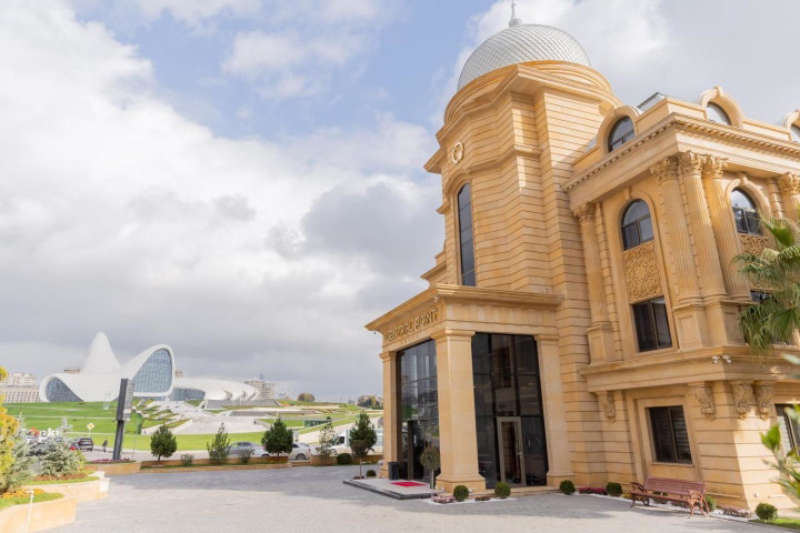 The Central Point Hotel Baku - Baku