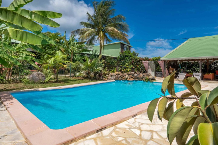 Gites Villa Bagatelle Piscine Et Plage à 900m - Guadeloupe