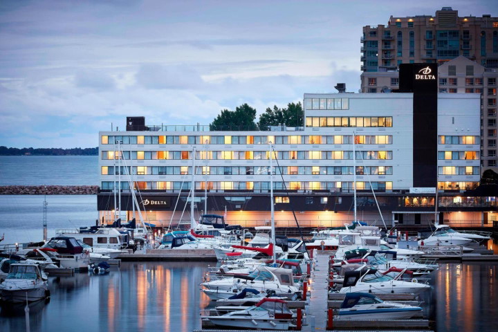 Delta Hotels By Marriott Kingston Waterfront - Kingston