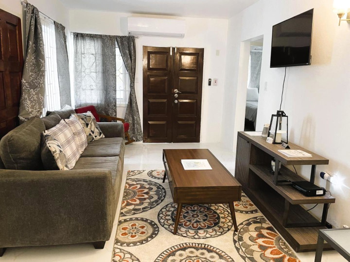Serene Getaway-newly Renovated Spacious 2 Bedrooms 2 Baths - Montego Bay