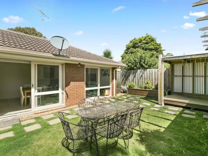 Beach Breeze Bungalow - In The Heart Of Torquay - Torquay