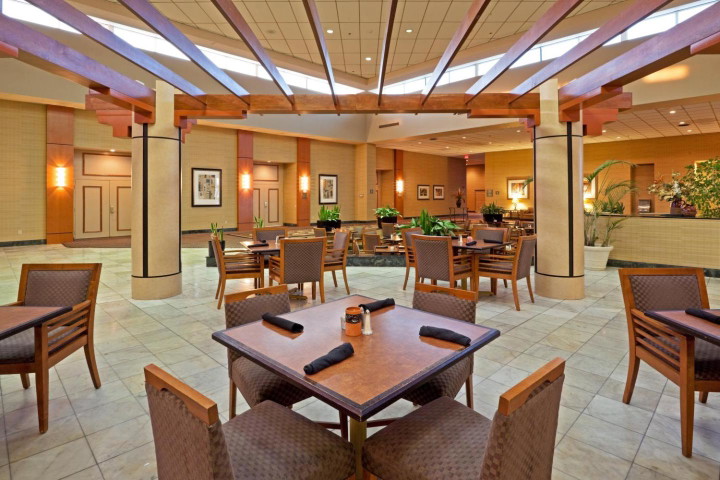 Holiday Inn Philadelphia South-swedesboro By Ihg - Chester, PA