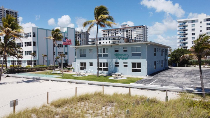 Shore View Hotel - Aventura, FL