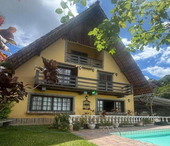 Casa Com Piscina E Churrasqueira Perto Da Cbf, Feirarte, Parque Nacional - Teresópolis