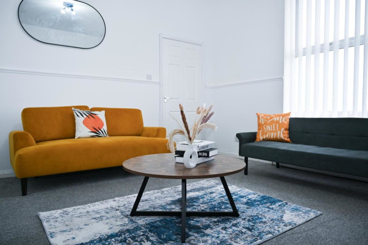 Contractor-friendly 3bed & Holiday Let - Walk To Metro - Free Driveway Parking, Sleeps 6 - Close To City Centre - 사우스실즈