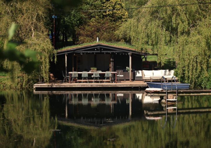 The Lakehouse - Totnes