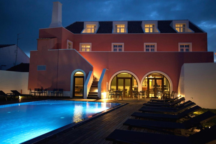 Charming Blue - Portugal