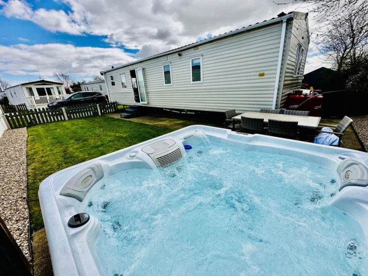 52 Sherringham Way - England