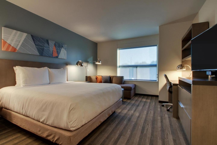 Hyatt House Oak Brook - Oak Brook, IL