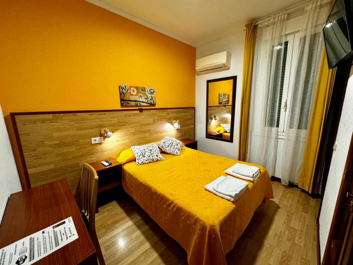 Hostal Edreira - Leganés