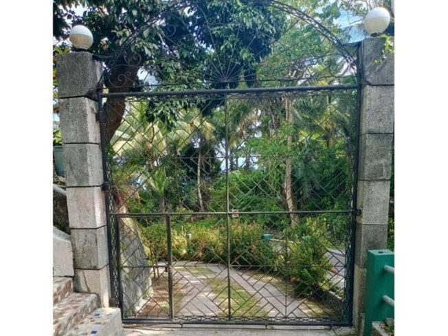 5 Bedroom House In Poblacion Cebu - Compostela