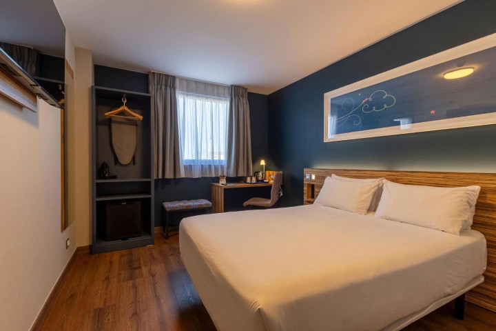 Travelodge Barcelona Poblenou - La Barceloneta