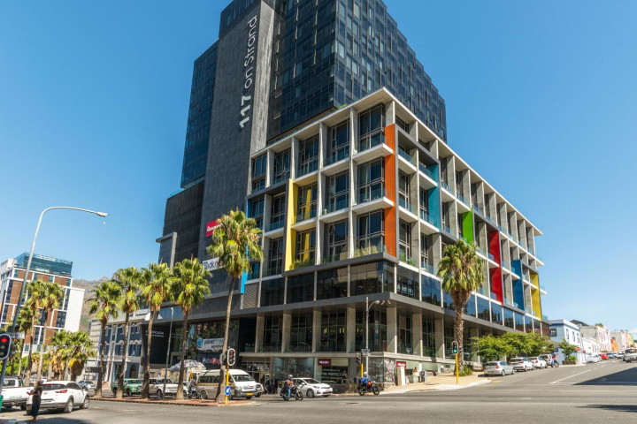 De Waterkant Luxury By Nivar - Camps Bay