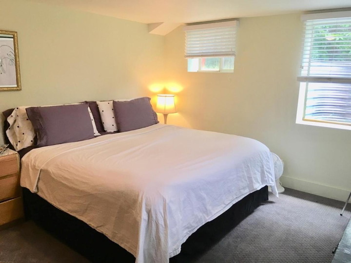 King Suite Between City And Slopes - Arvada, CO