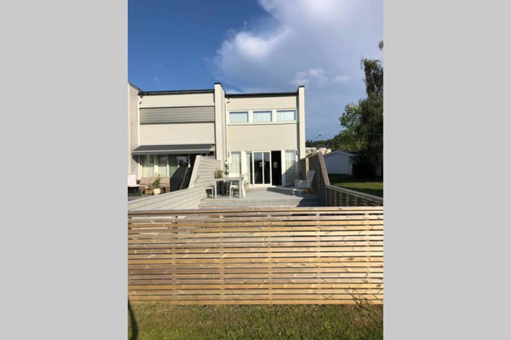 Townhouse With Fantastic Outdoor Area - Norvège