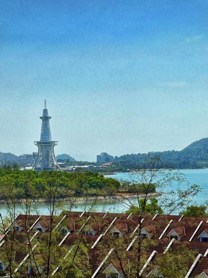 Roamia Retreat - Lighthouse - Langkawi