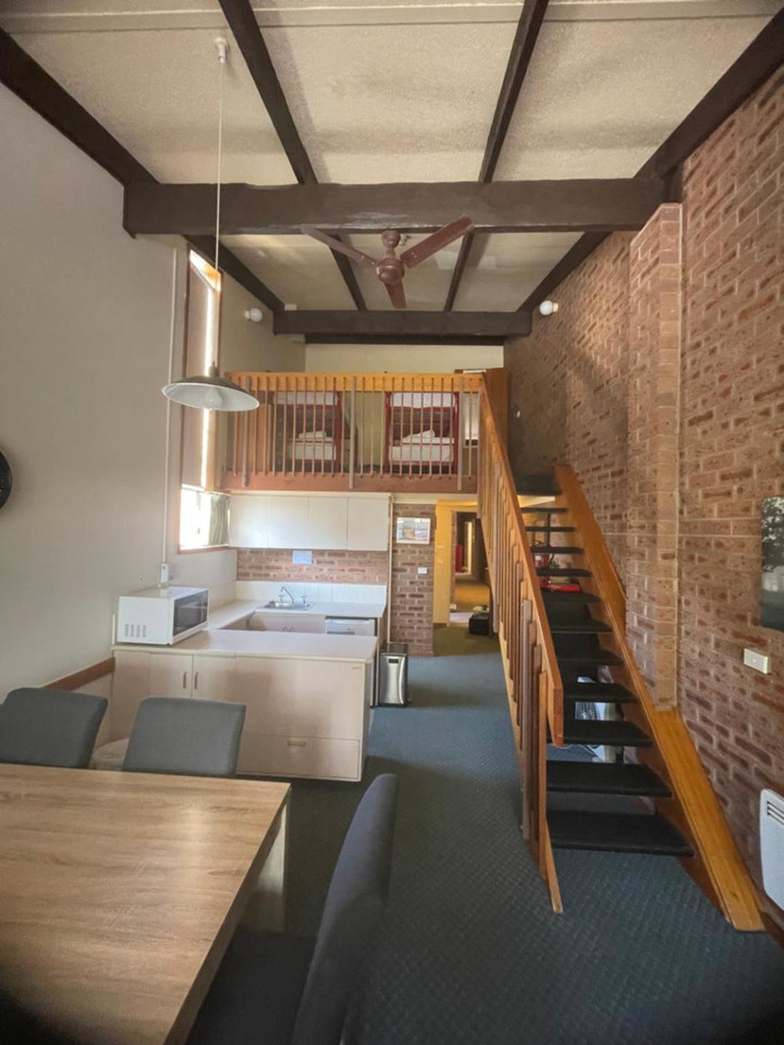 Alpine Gables Apartment - 진다바인