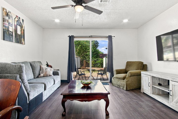 Urban Nest 5br Home In Midwest City - Midwest City, OK