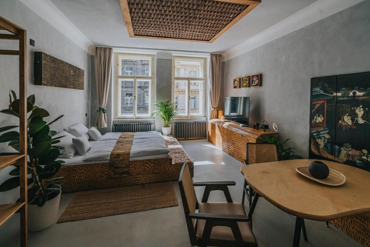 Bohemian Experience - Prague
