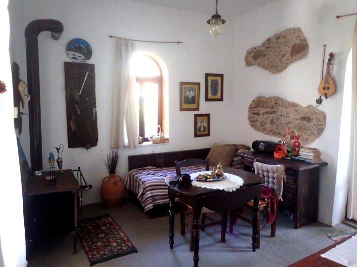 Traditional Art House - Greece