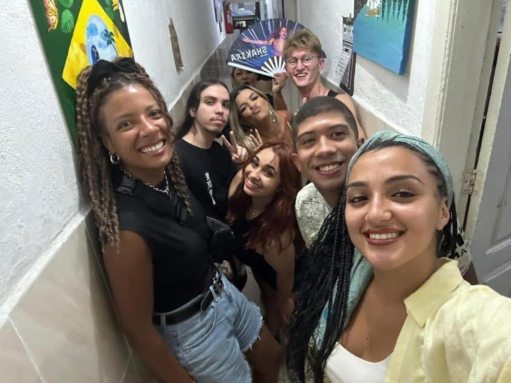 Hostel Cidade Nova, Próximo A Estação Metrô Praça 11, Onde Você Tem Acesso Direto A Quaisquer Shows Nas Praias Da Zona Sul - Rio de Janeiro
