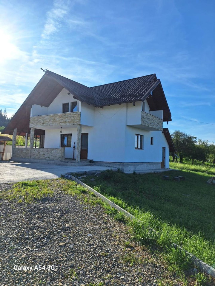 Cabana Iris- Dotata Cu Ciubar Si Sauna - Agapia