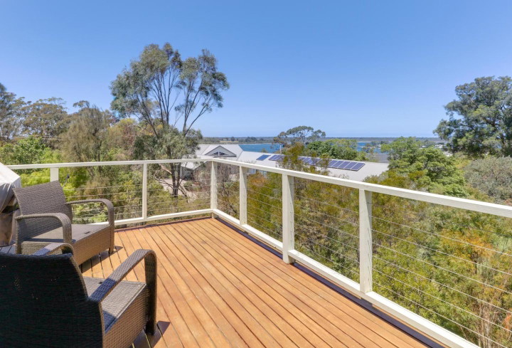 Foreshore - Spacious Metung Escape - Lakes Entrance
