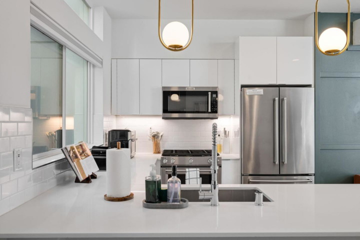 Perch - Capitol Luxe Eight - Bainbridge Island, WA