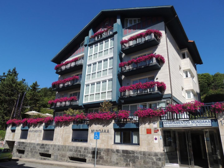 Apartamentos Mundaka - Bermeo