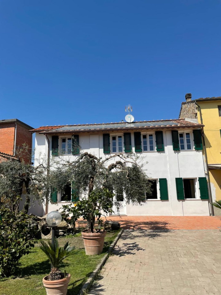 Casa Vacanze Eny - Pisa