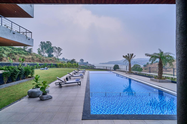 Saffronstays Eldora By The Lake - 5bhk Villa With Pool, Foosball, Cricket & Pet-friendly - Matheran