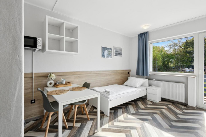 Comfort Rooms With Kitchen, Parking & 24h Self Check-in - Kalkar