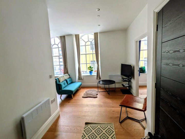Cathedral Quarters, Historic Building, Modern Comfort, Very Central, 4pp - Sheffield